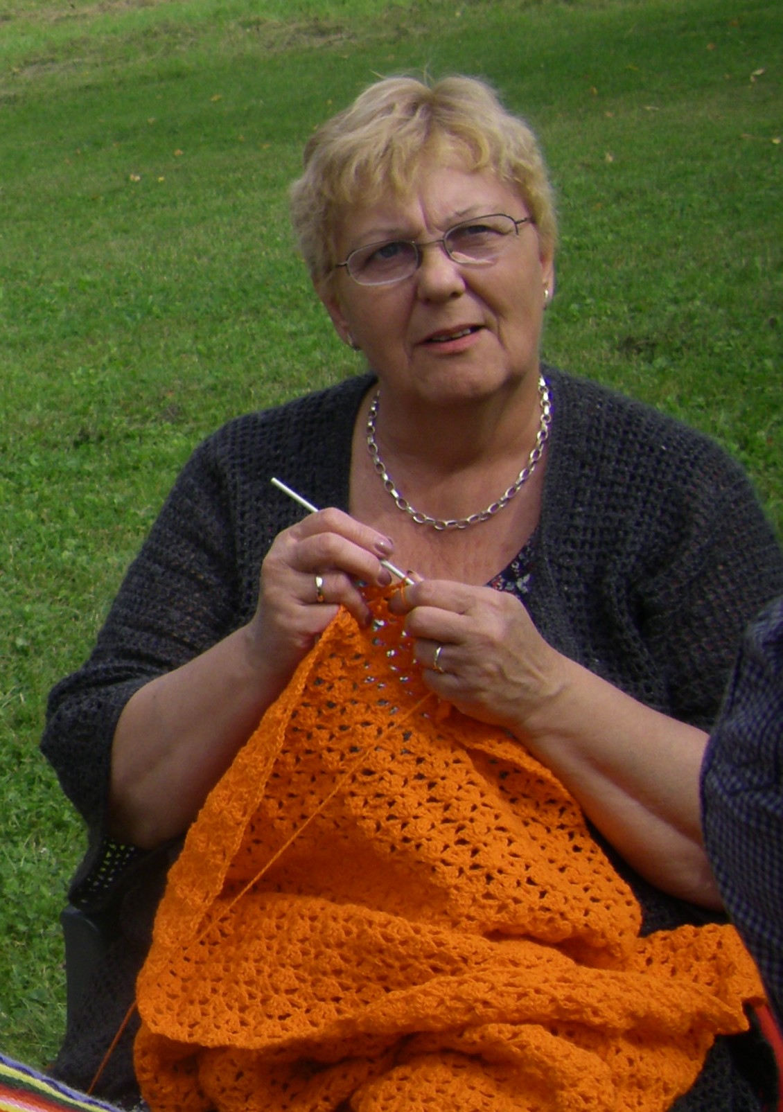 SASTYL OÜ – *käsitöö *kudumine *heegeldamine